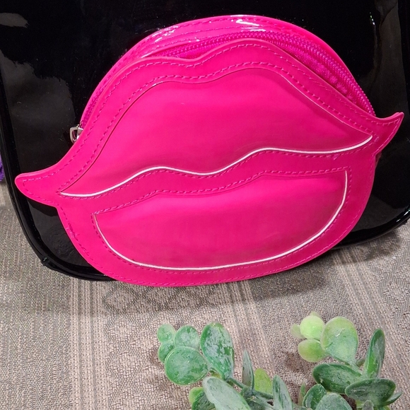 Bratz | Bags | Bratz Kisses Black Patent Mini Backpack | Poshmark